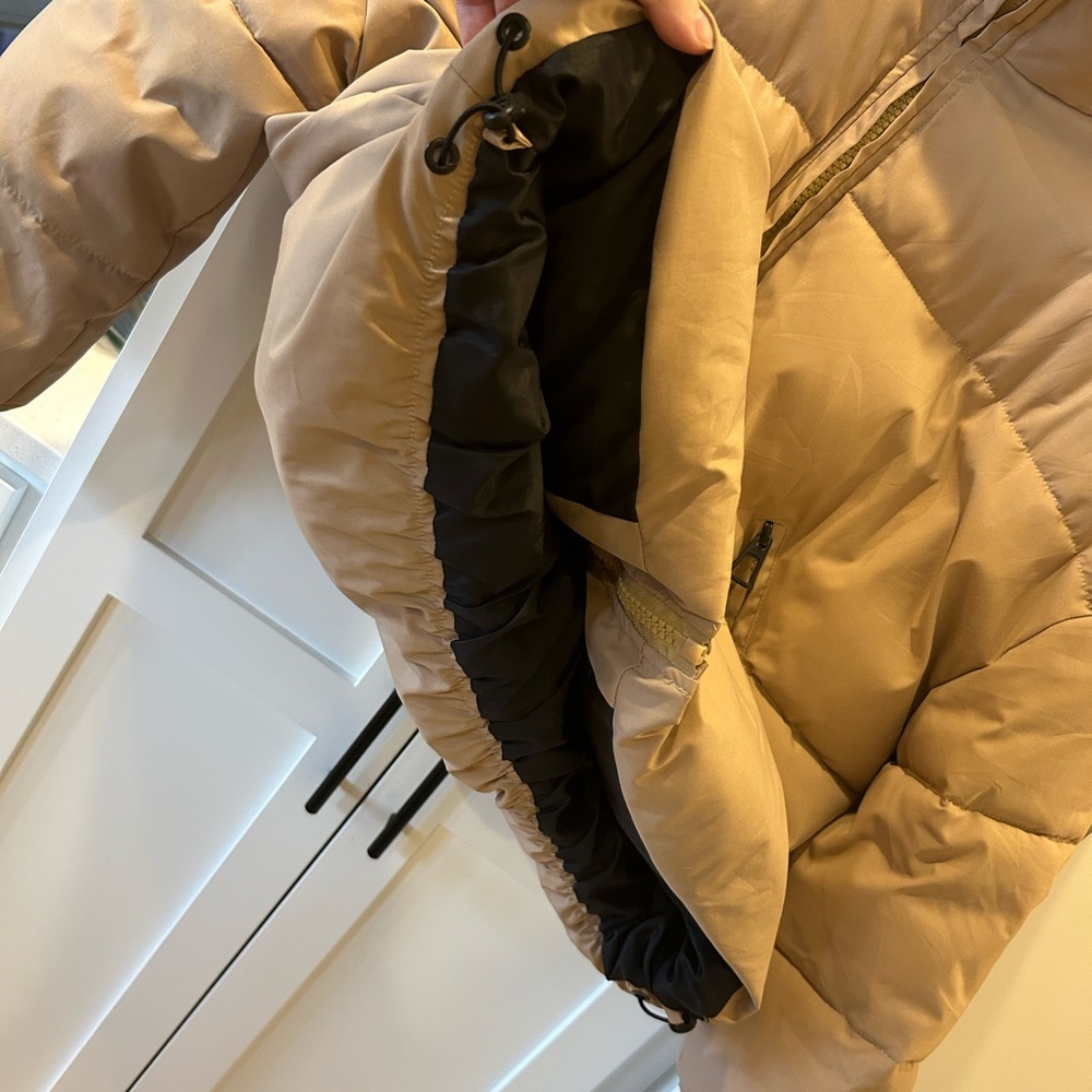 Tan Puffer Coat - Gem